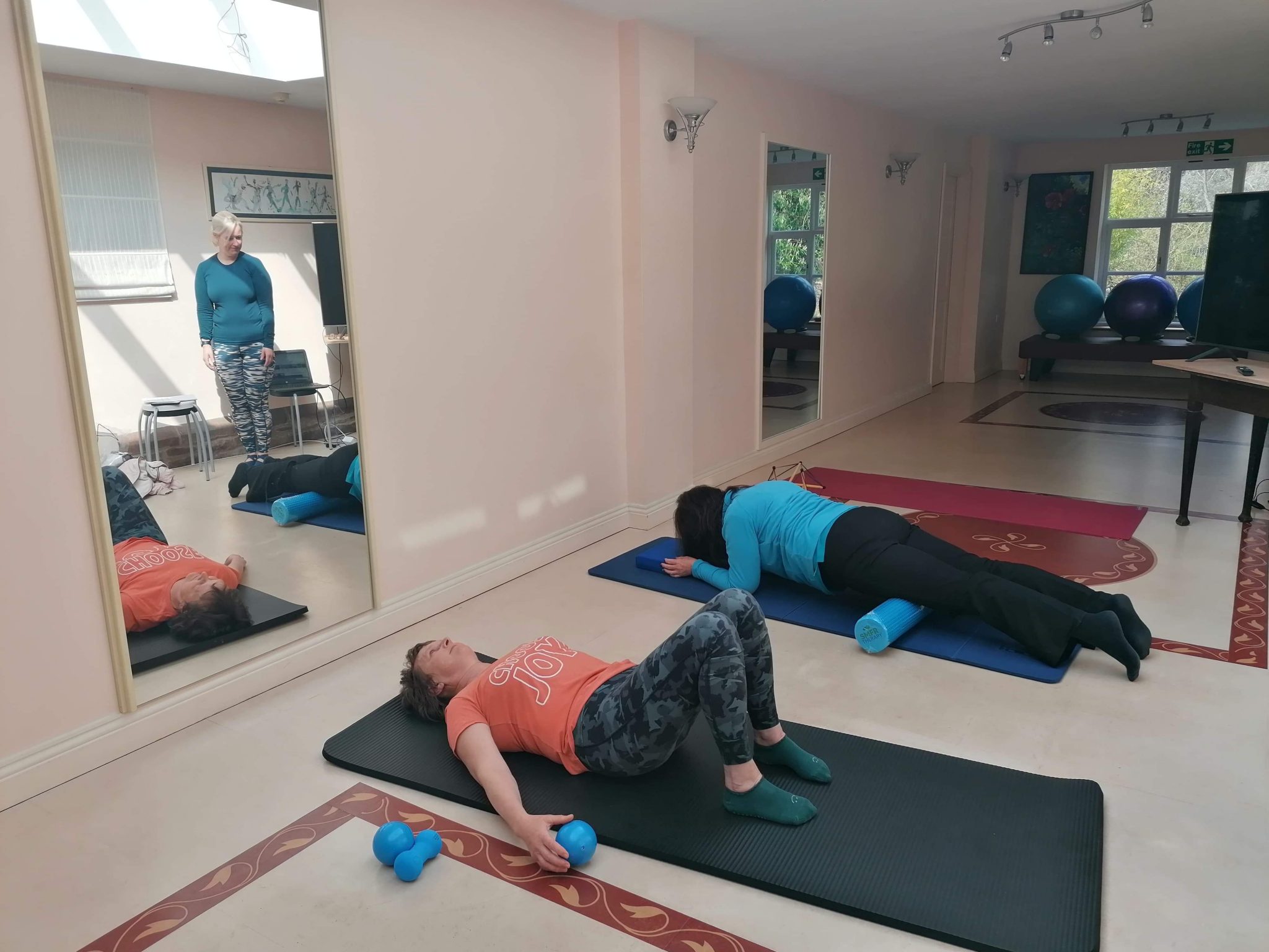 Self Myofascial Release (SMFR) - Viney Hall Physiotherapy